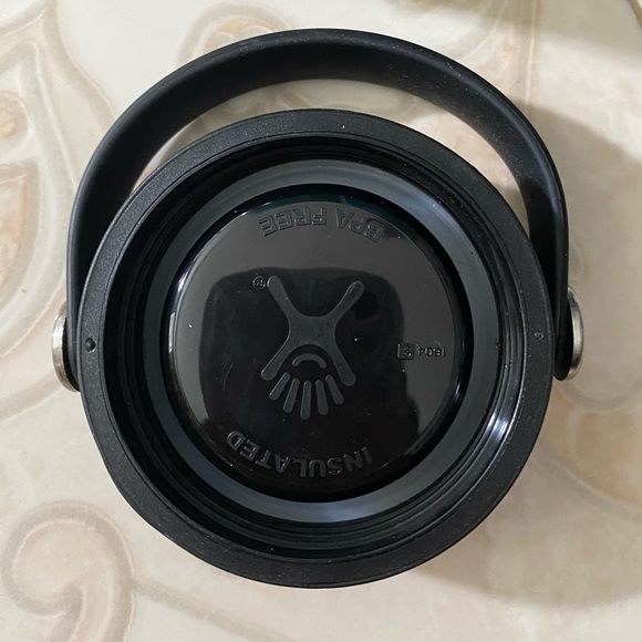 Hydro Flask | Kitchen | New Cyan Blue Hydro Flasks 32 Oz | Poshmark